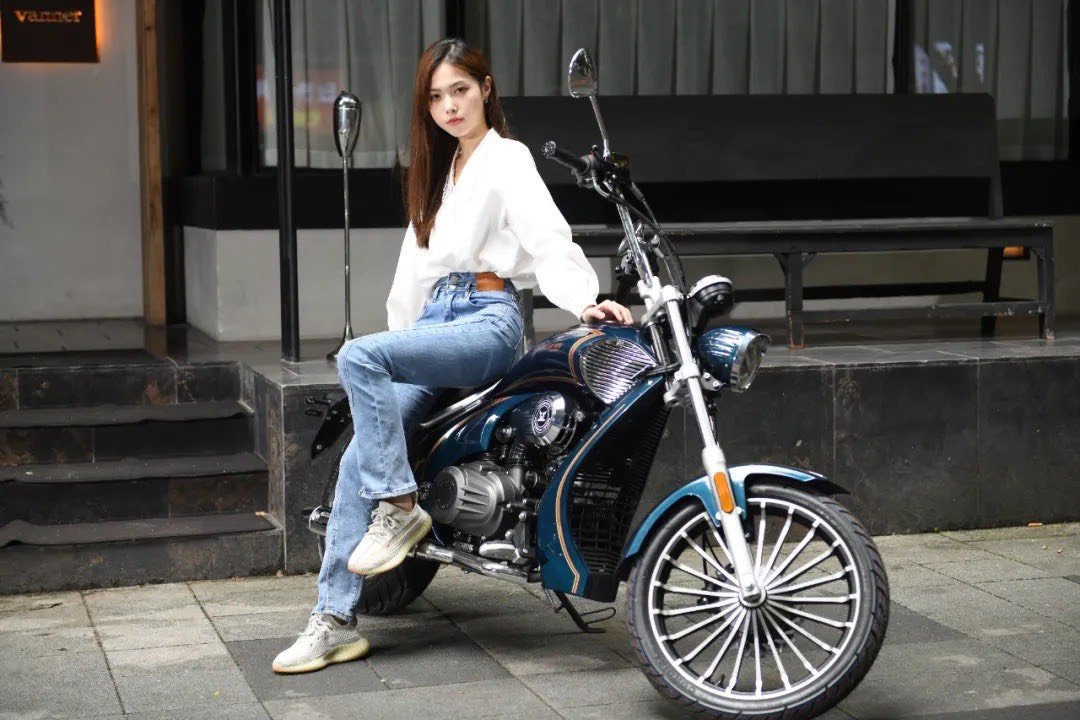 [Review] Zongshen Yomi 125 ABS - Xe tay ga phong cách Bobber